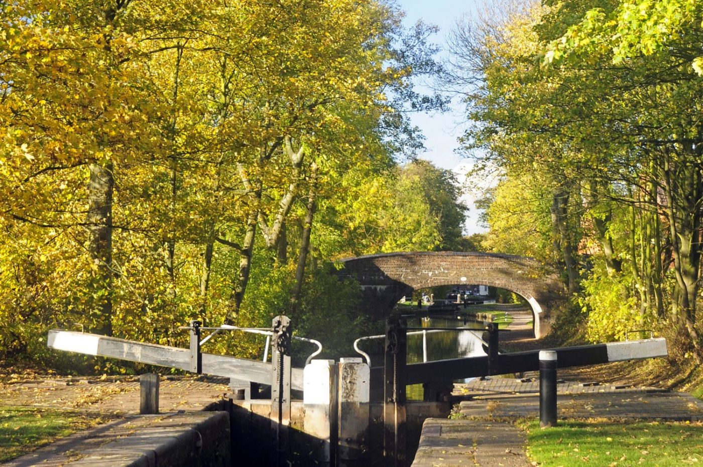 Canal and river walks - The Inland Waterways Association
