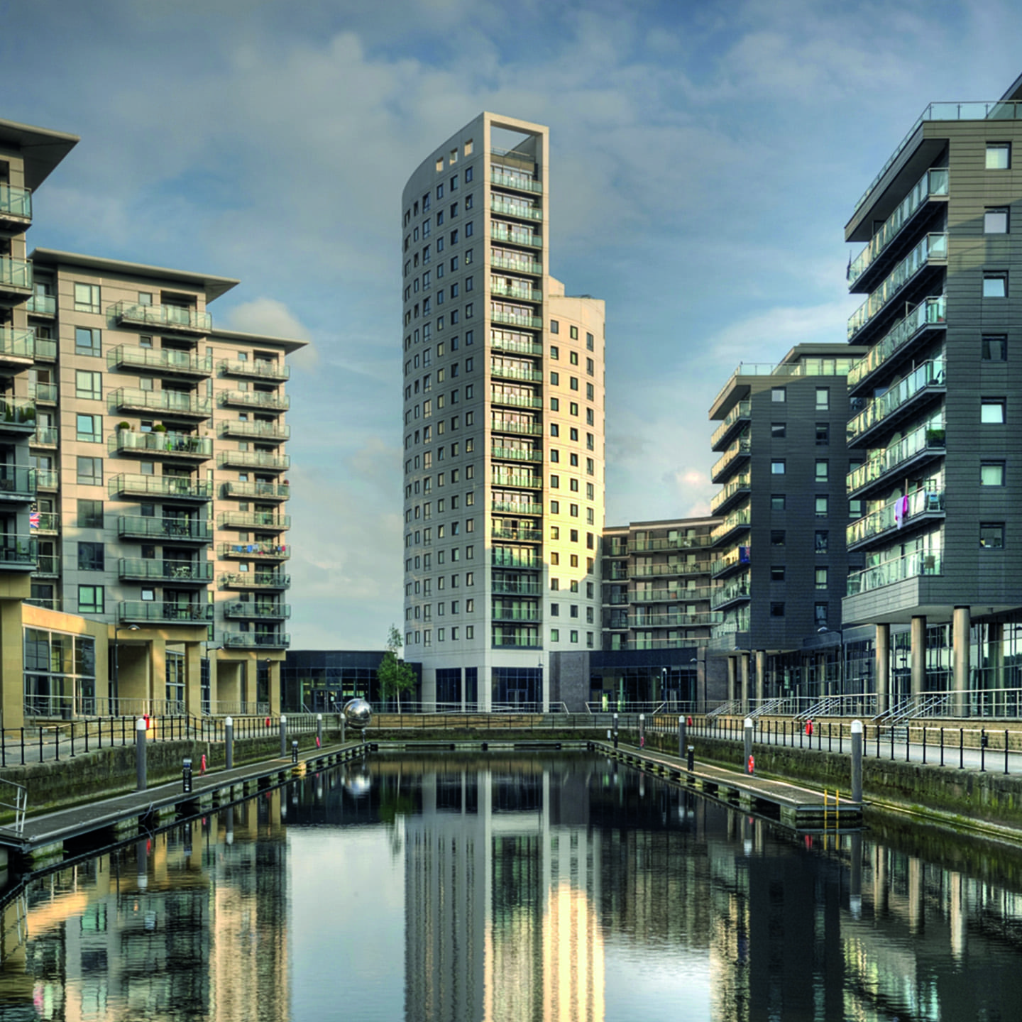 Aire & Calder Navigation - The Inland Waterways Association