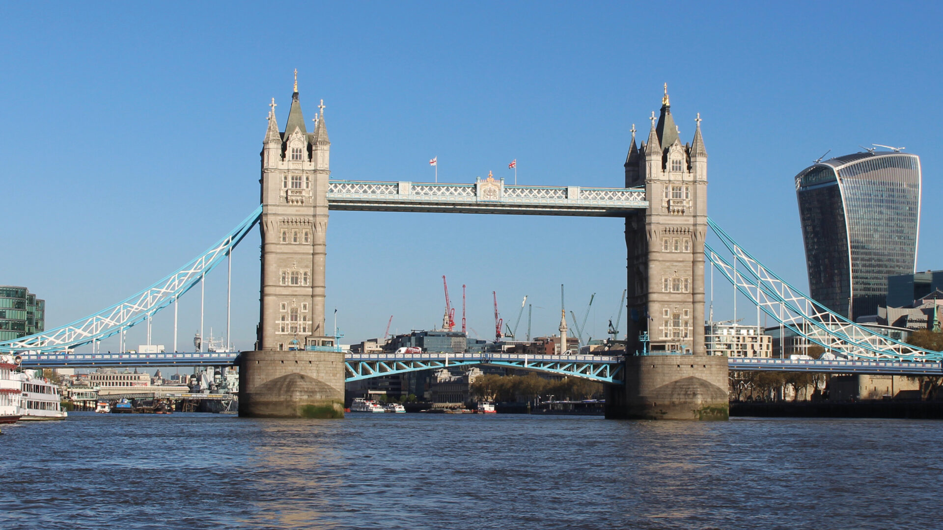 Thames and Medway Canal - Inland Waterways