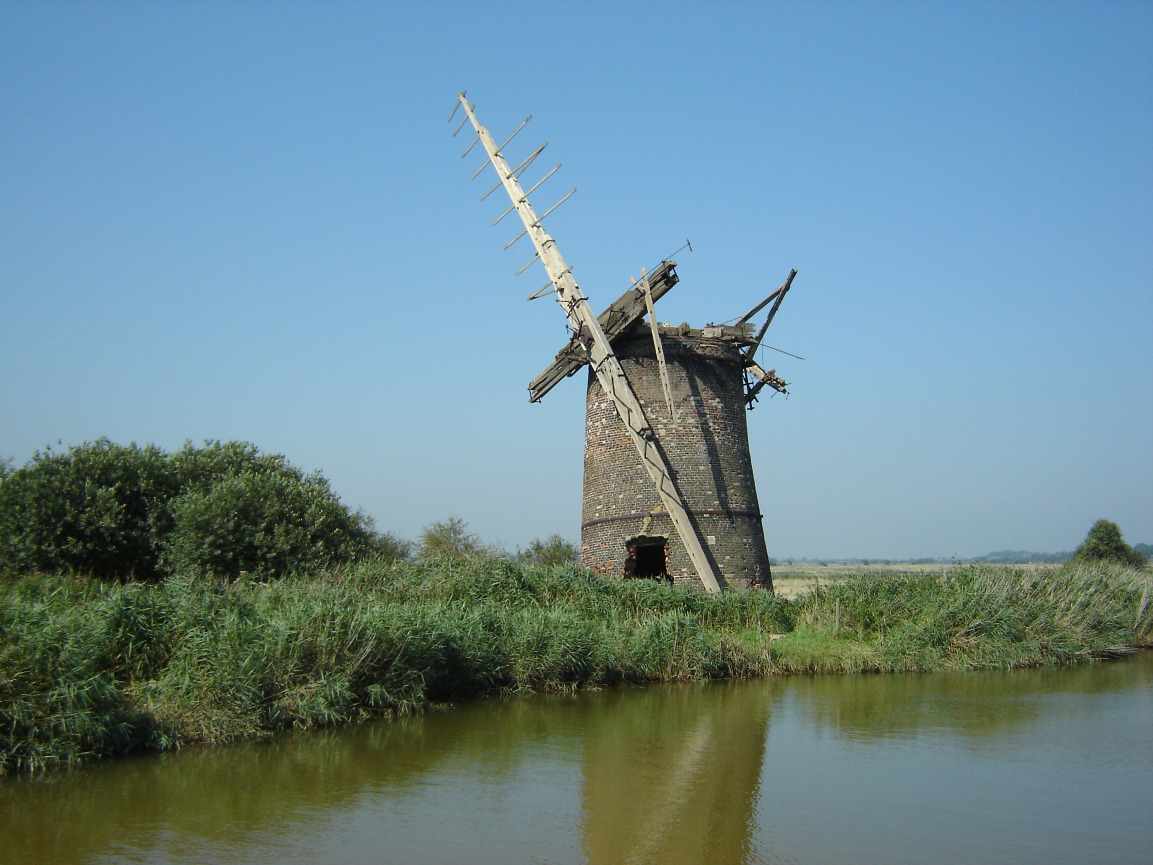 Brograve Mill, Waxham New Cut (Norfolk Broads) - The Inland Waterways ...