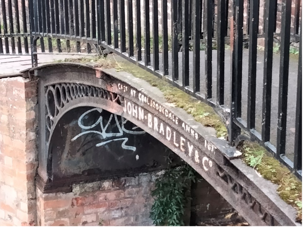 Stourbridge Town Arm Canal Heritage Walk - The Inland Waterways Association