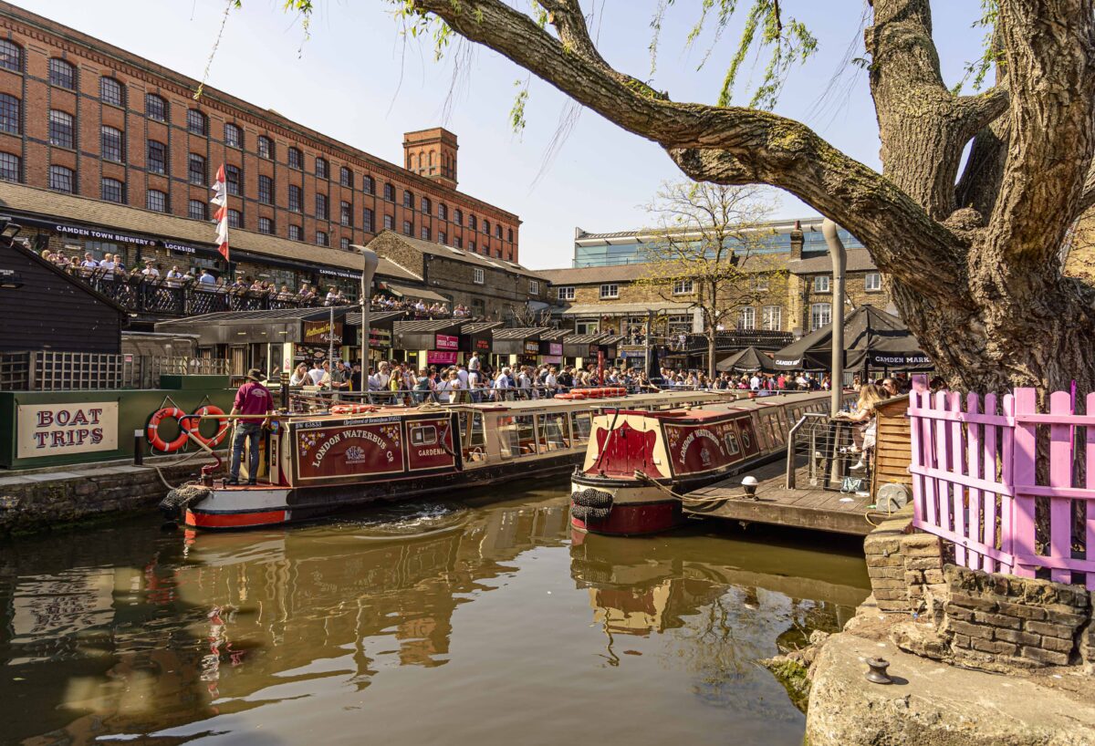 Kings Cross to Camden Walk - The Inland Waterways Association
