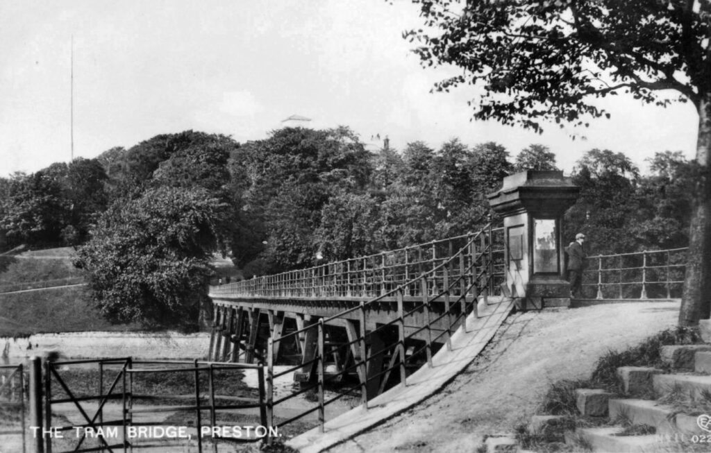 Old Tram Bridge heritage walk - The Inland Waterways Association
