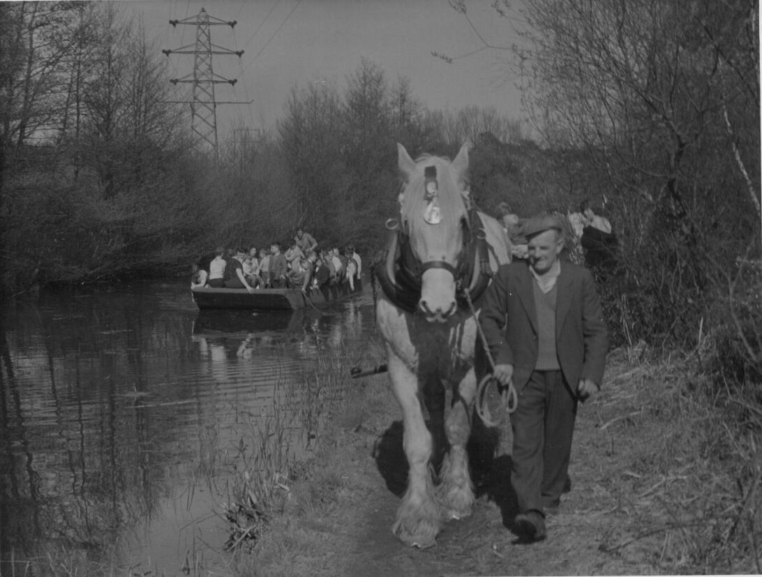 Mystery Photo Challenge - The Inland Waterways Association