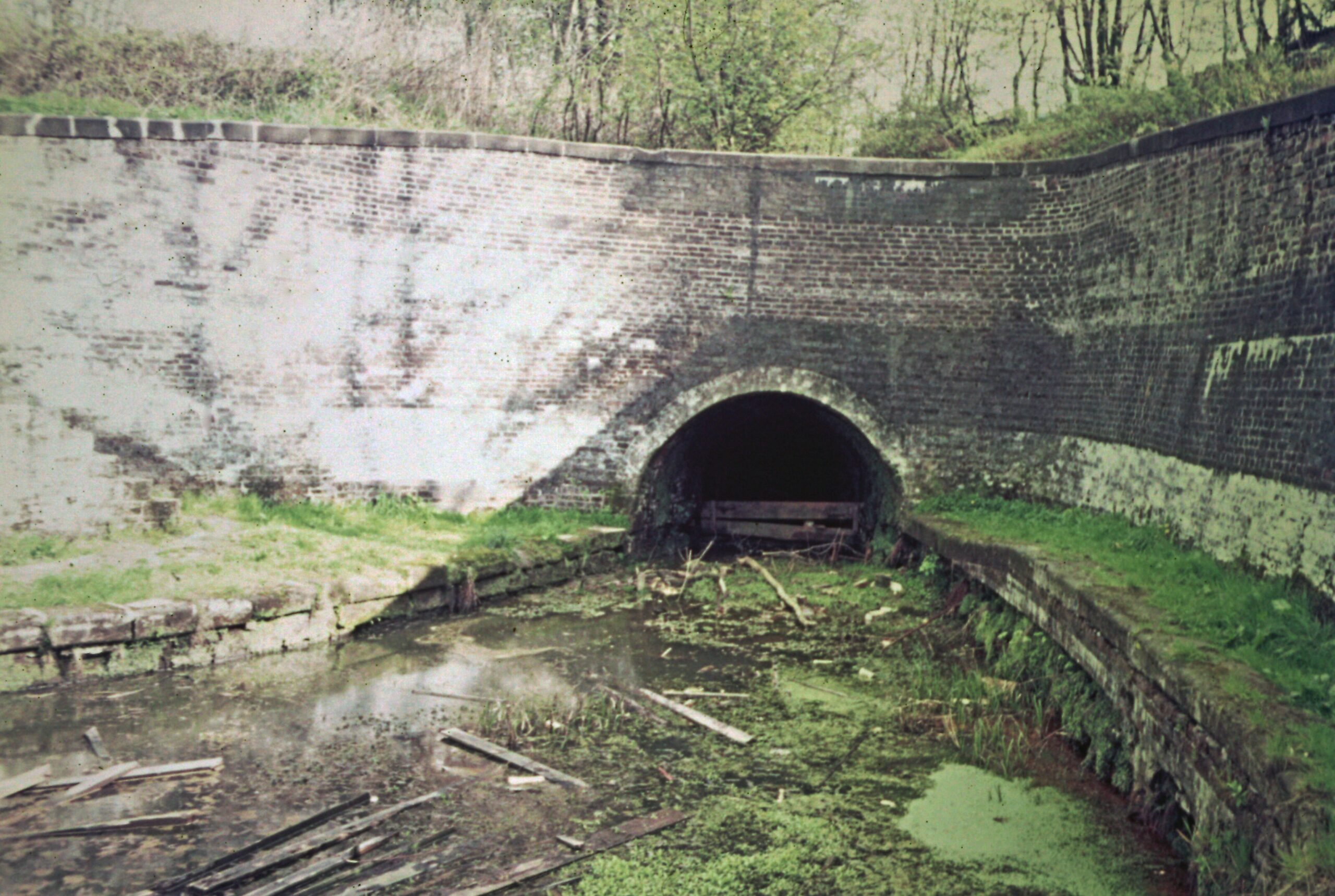 Mystery Photo Challenge - The Inland Waterways Association